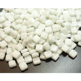 040 Opal White: 1kg - Ottoman Glass - 8mm Standard